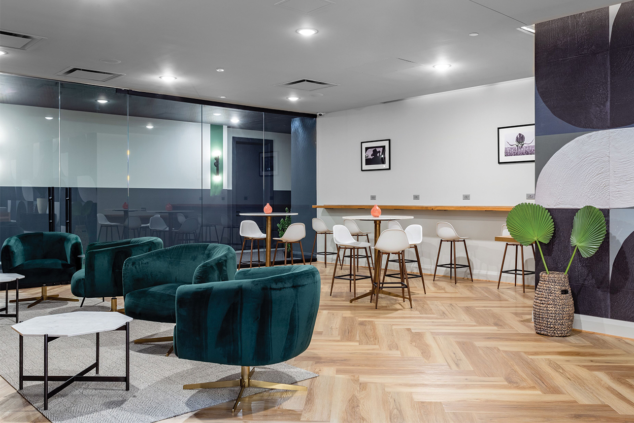 Mint House Dallas - Downtown, Santander Tower: Dallas, TX | WDG ...